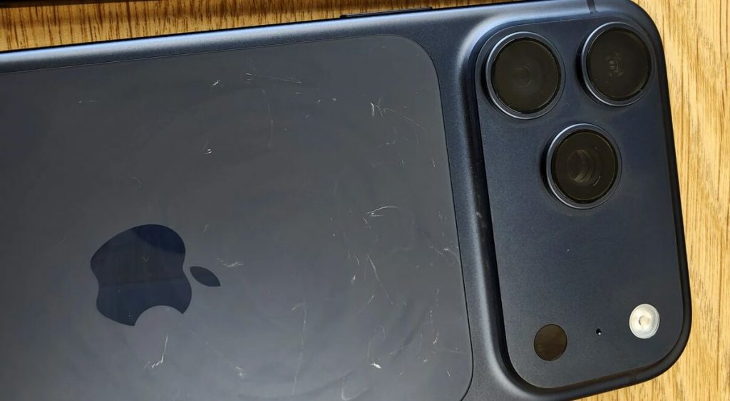iPhone 17 Durability Test: Scratch, Drop & Water Resistance